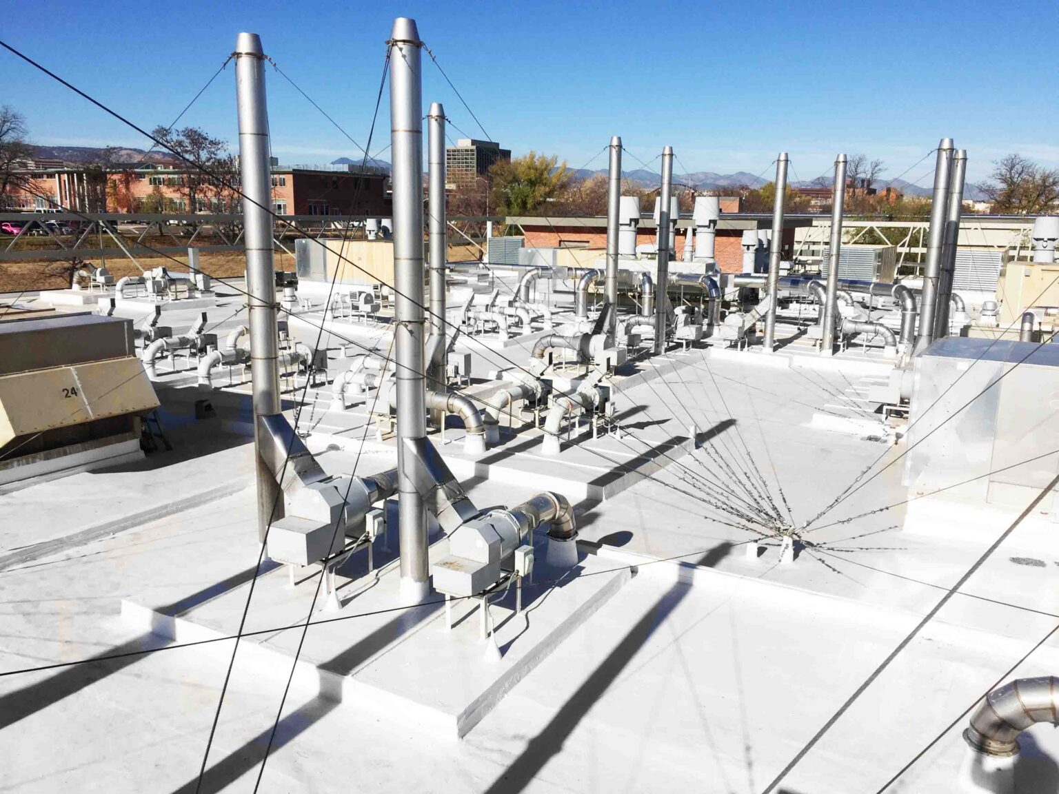 #8000 100% SILICONE ROOF COATING – RM Lucas, Inc.